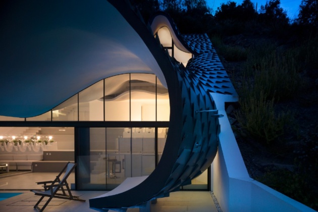 Premium Selection: Top 5 Futuristic Mansions Currently on the Market