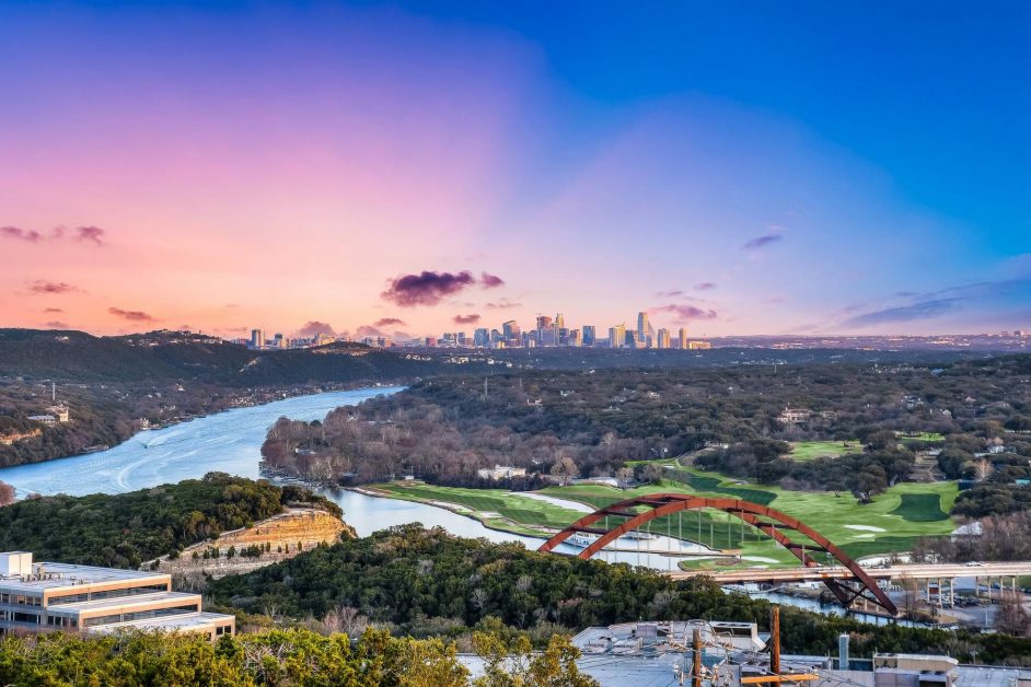 Contemporary estate with Austin's most iconic view is quietly on the market