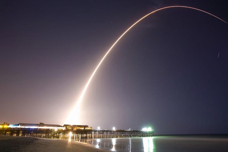 Oceanfront mansions and SpaceX launches: 4 Reasons to buy into Florida ...