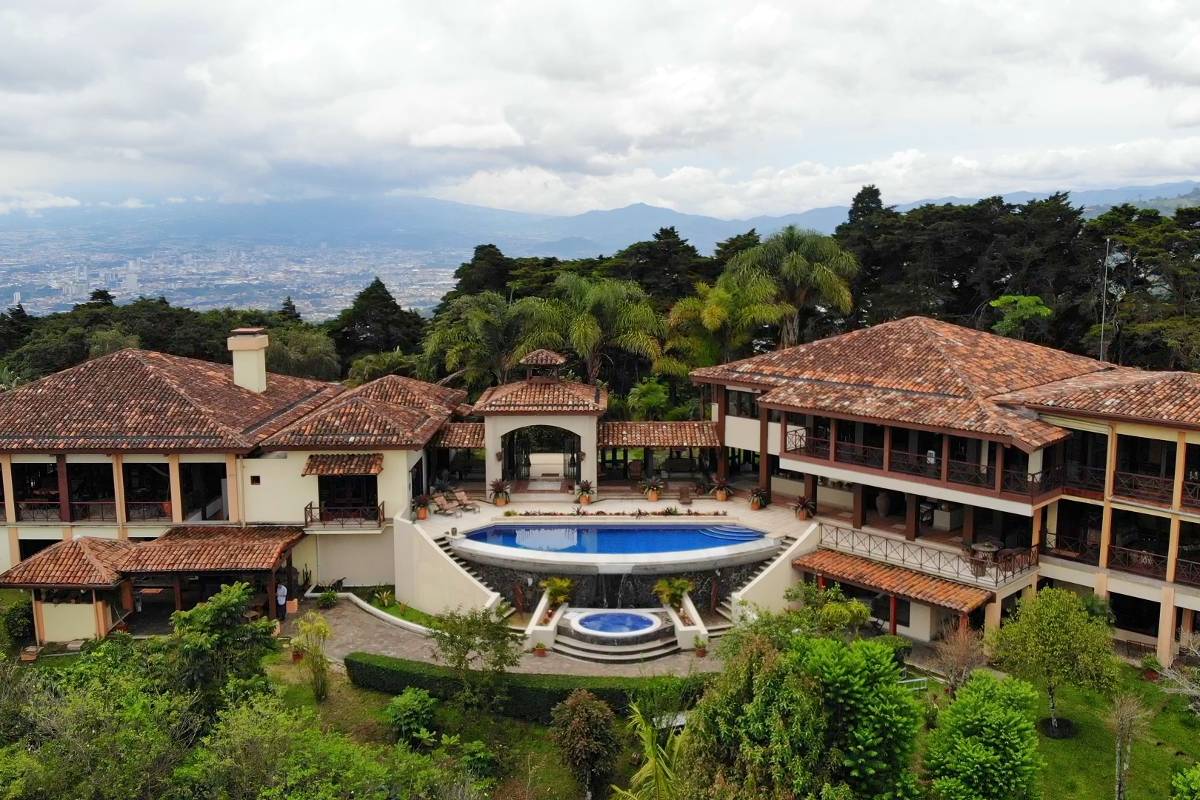 5 Exceptional villas hit the market in Costa Rica’s most high-end spots ...