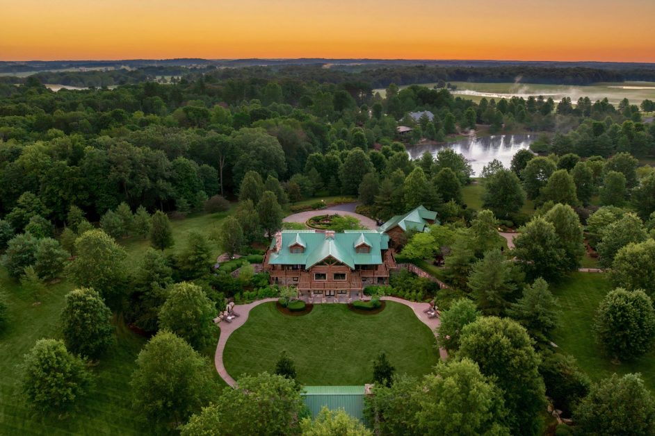 One-of-a-kind 550-acre entertainment compound in Indiana breaks into ...