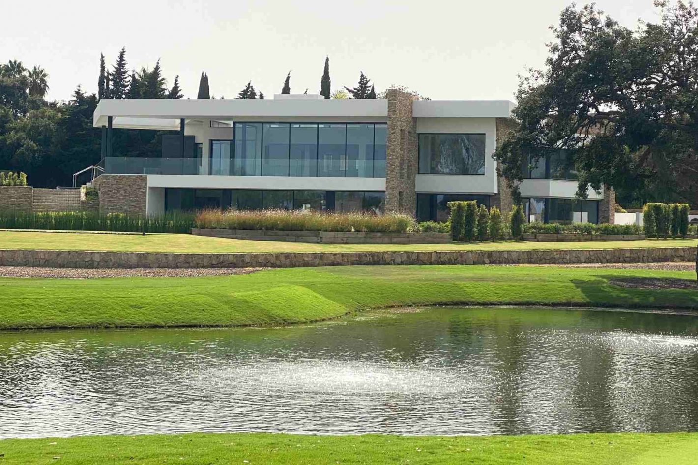 Modern Property with a Prime Location in Sotogrande's Prestigious San ...