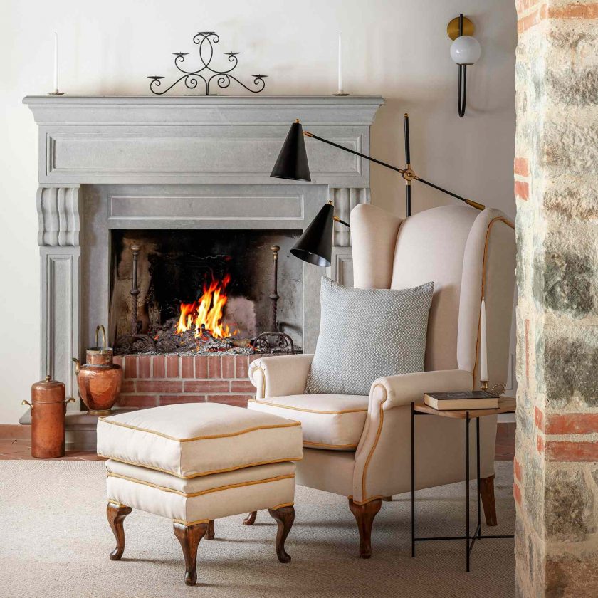 This Charming Tuscan Villa is the Latest Star of August’s Premium ...