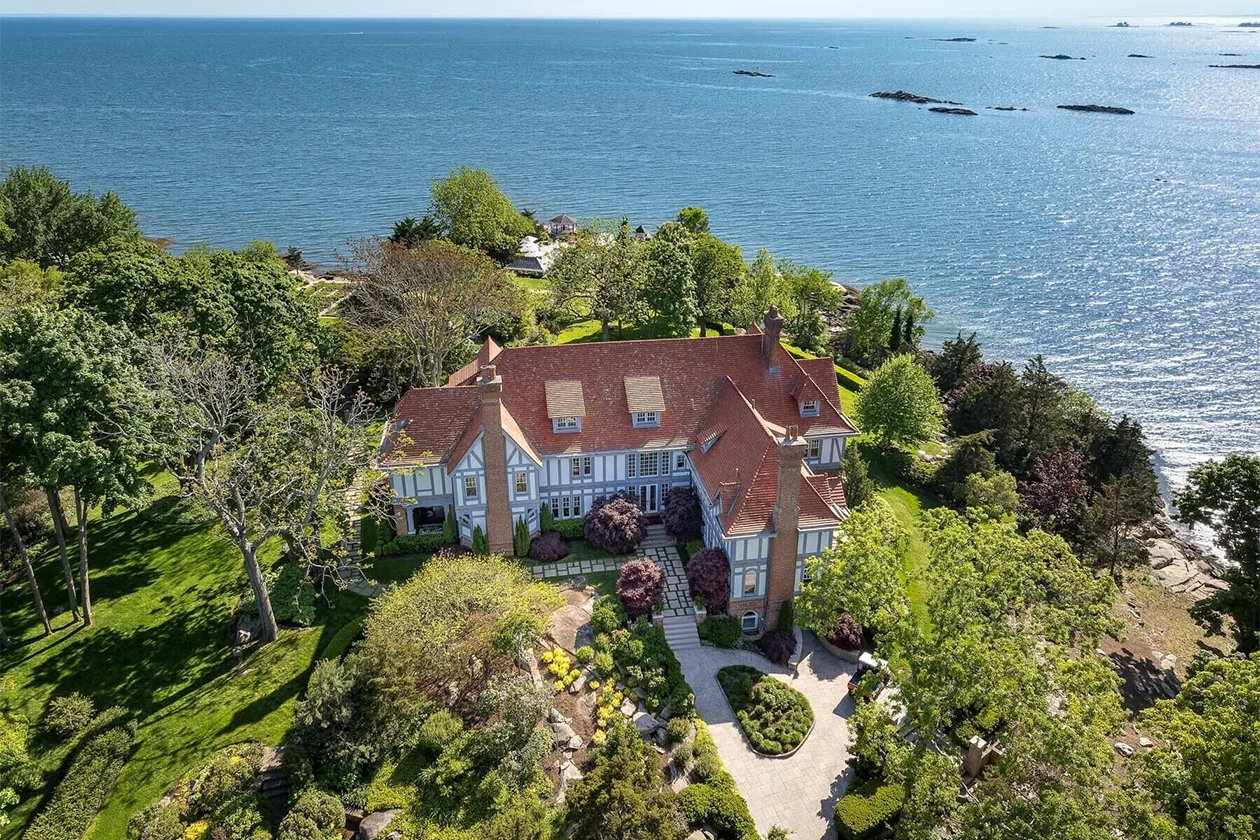 One-of-a-kind Private Island Off the Coast of Connecticut Hits the ...
