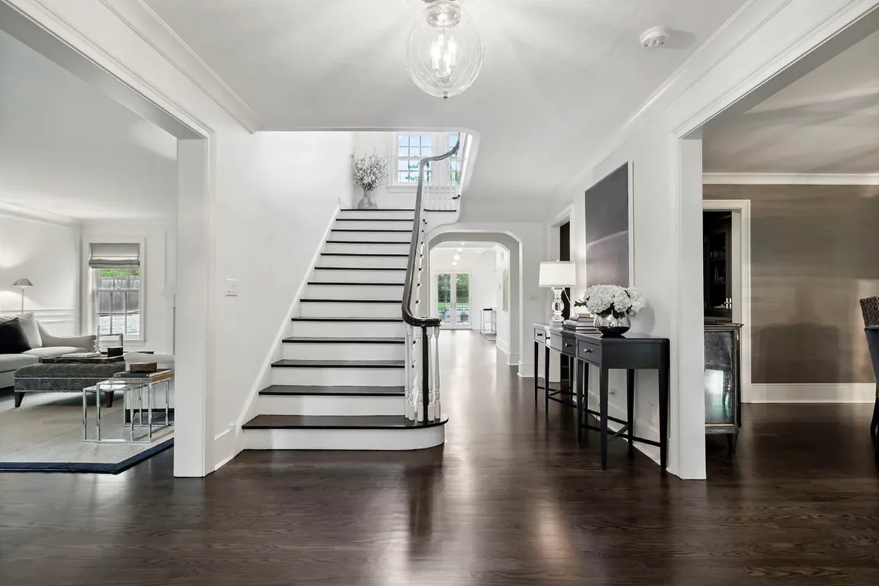 The Iconic "Home Alone" House Hits the Market – JamesEdition