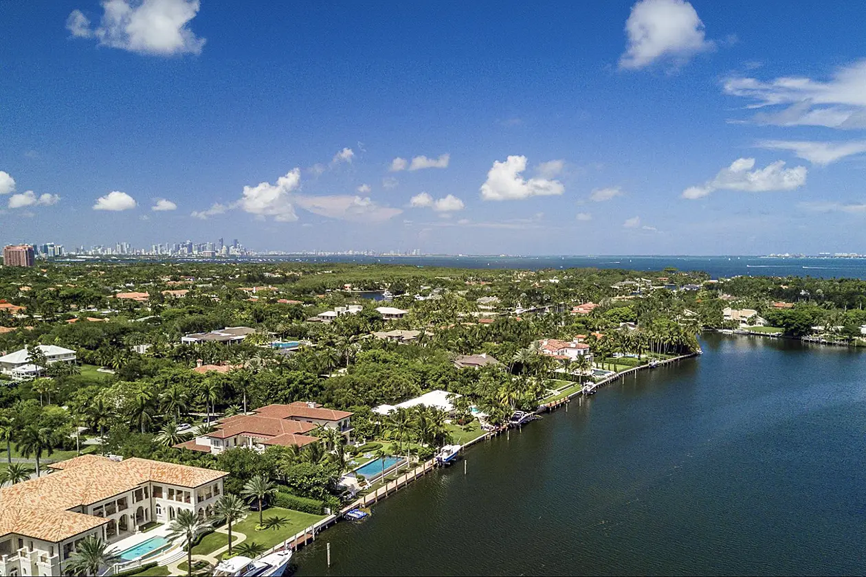 Exceptional Biscayne Bay Property in Miami’s Premier Waterfront ...