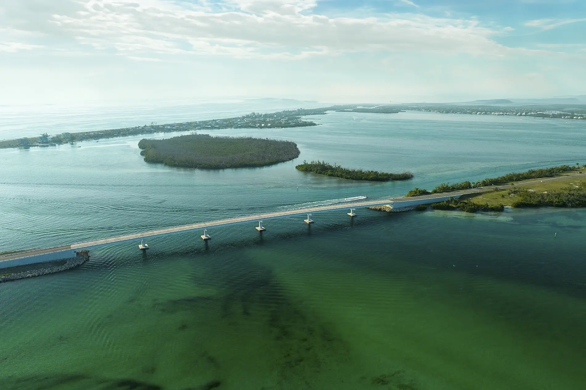 Ultimate Island Sanctuary in Florida Hits the Market for the First Time ...